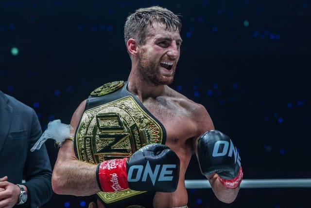 “Down in my dad's gym” - Jonathan Haggerty reflects on returning to his ...