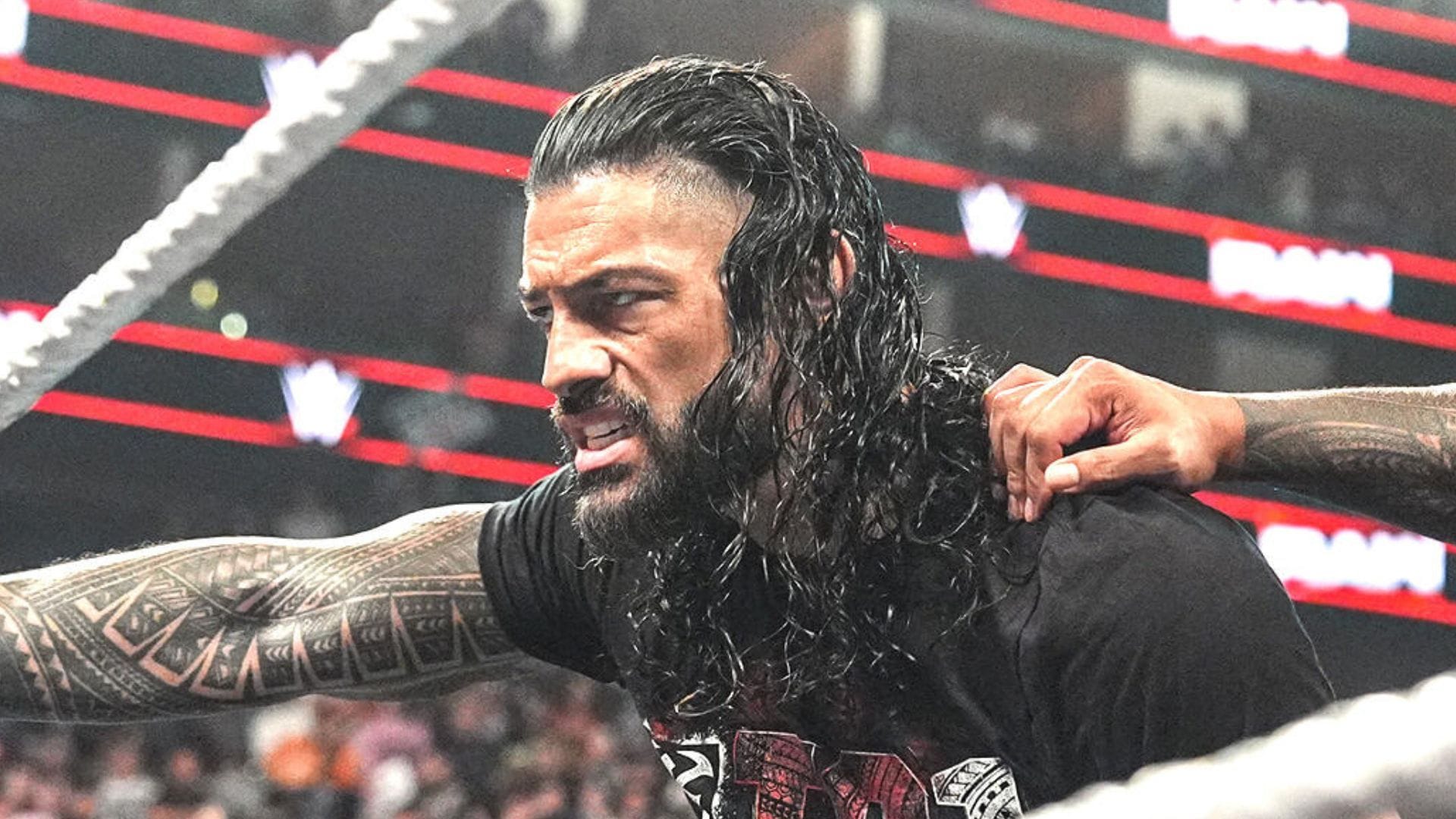 Ex-WWE star defends Roman Reigns
