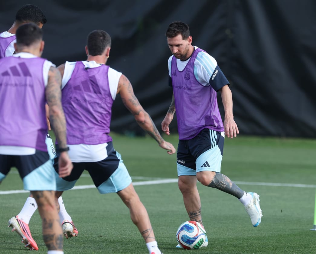 “Got that call from Trump and started playing like Messi” - Fans left ...