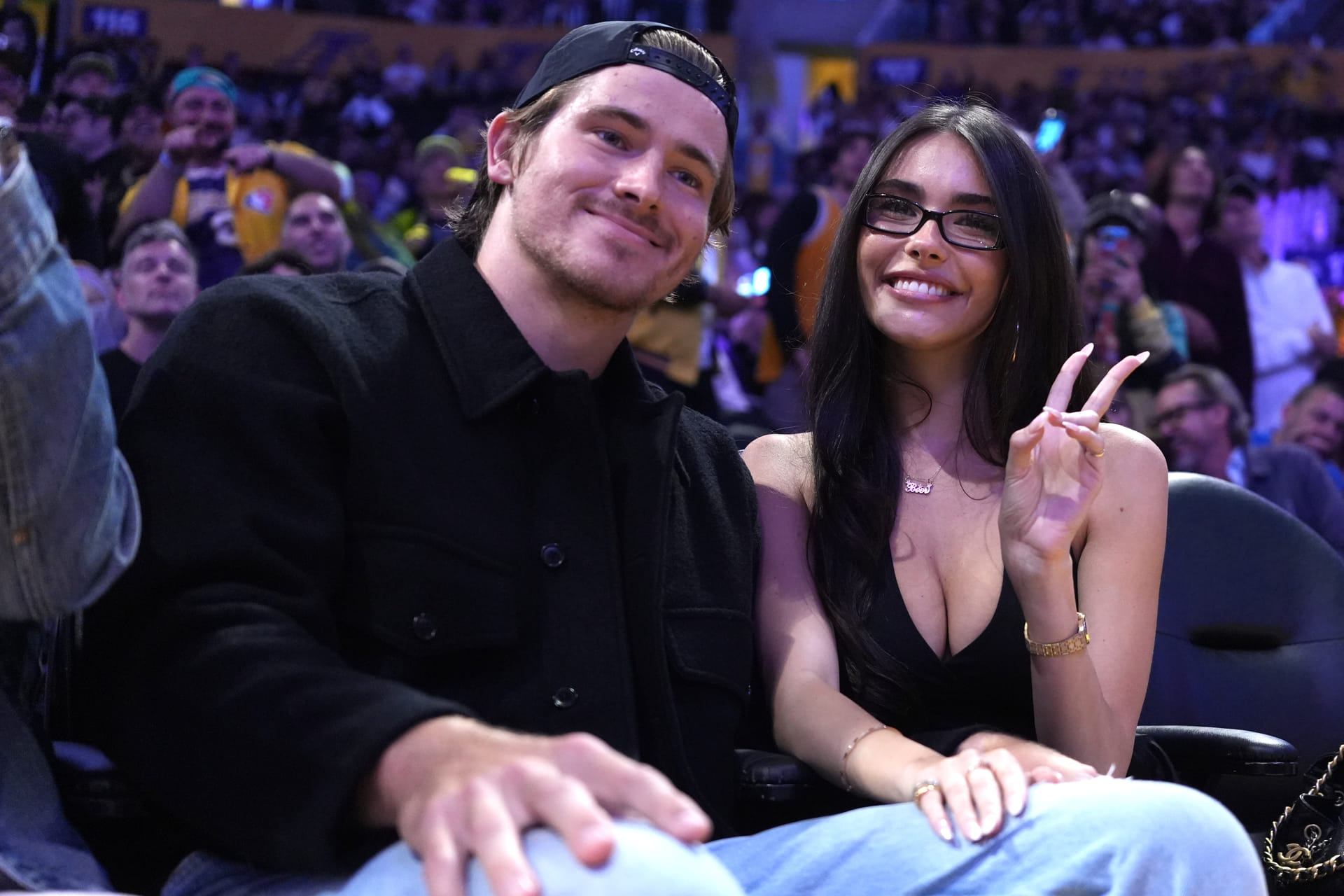 "He's never scared": Madison Beer reveals Justin Herbert helping R&B ...