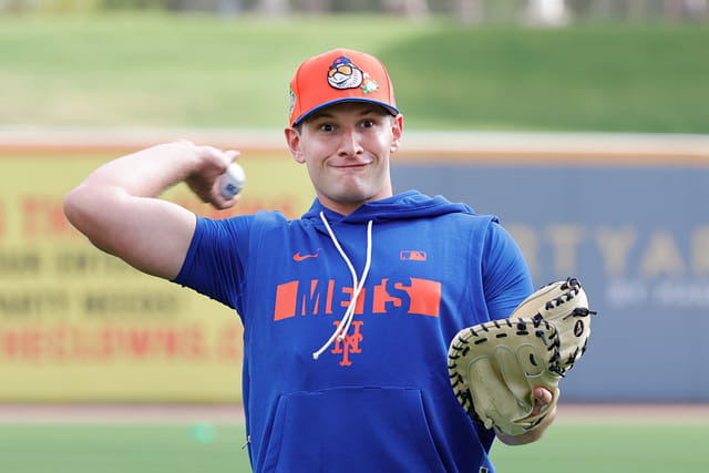 Who is Hayden Senger's wife? Meet Ryann, the longtime love of the Mets ...