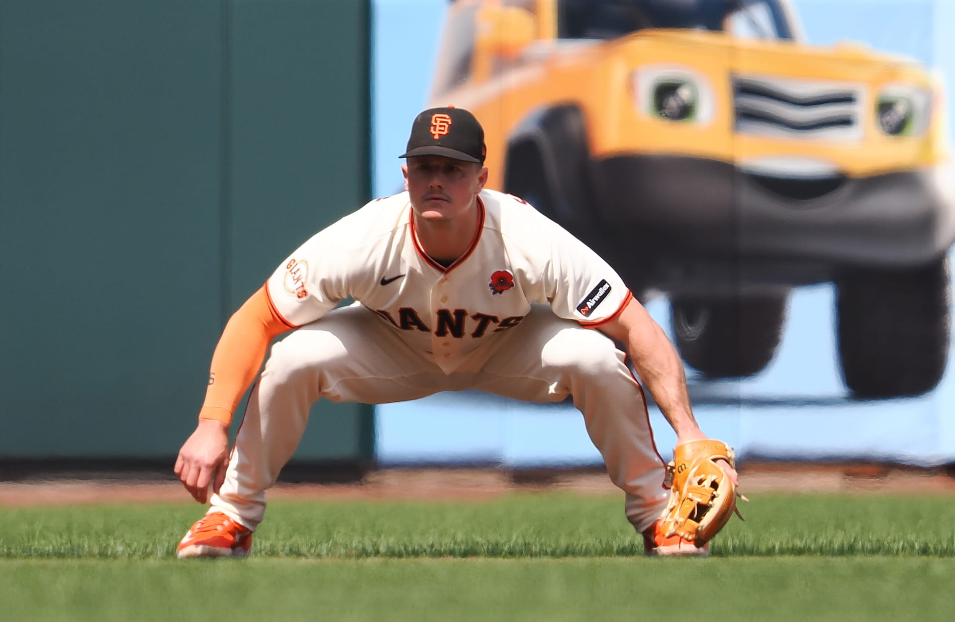 Giants News: Matt Chapman makes feelings crystal clear about fans ...