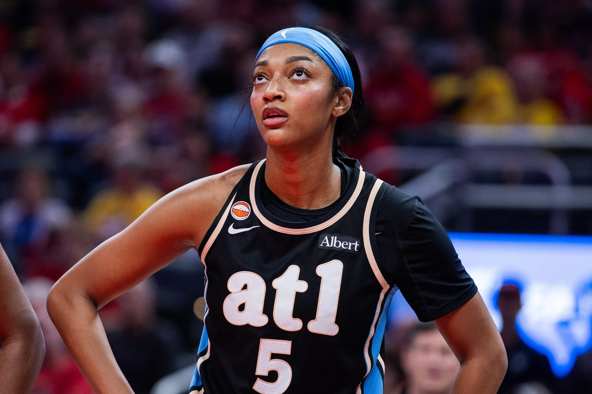 "She may look at this as a diss" - WNBA Fans Roast Angel Reese After ...