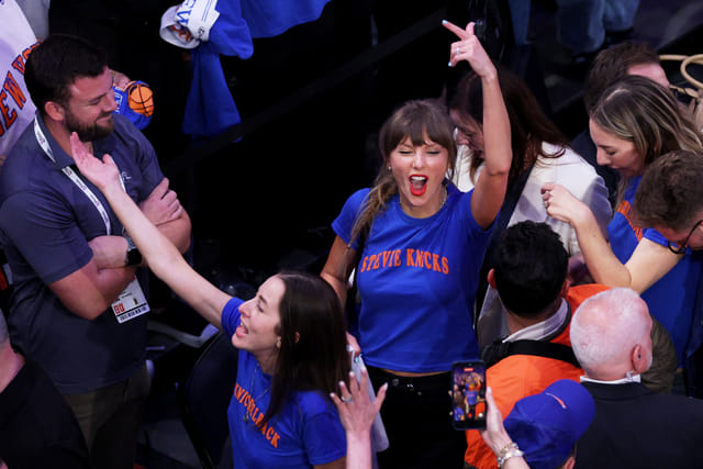 “I’m sick of her": Dave Portnoy calls out Taylor Swift over fake Knicks ...