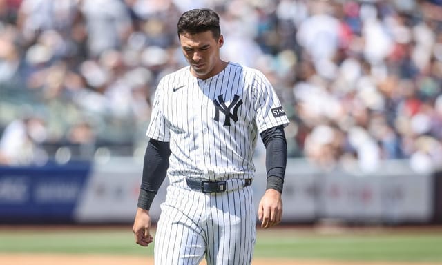 "Anthony Volpe is a straight up liability" - Fans rip Yankees shortstop ...