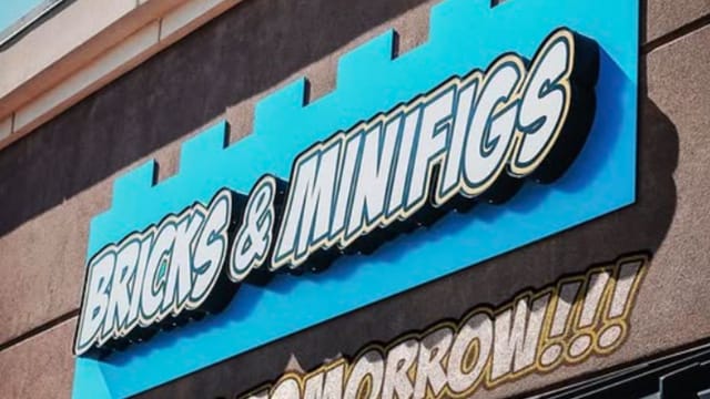 Where is Bricks & Minifigs' corporate office? Allegations against ...