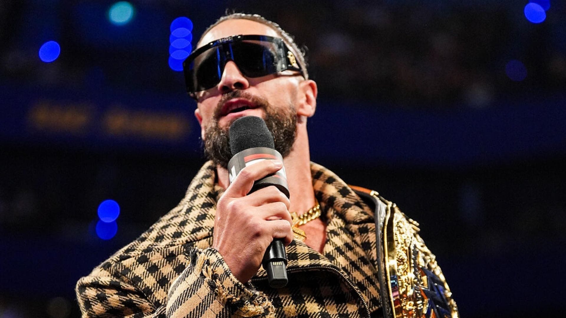 Seth Rollins dances with major WWE star following SmackDown