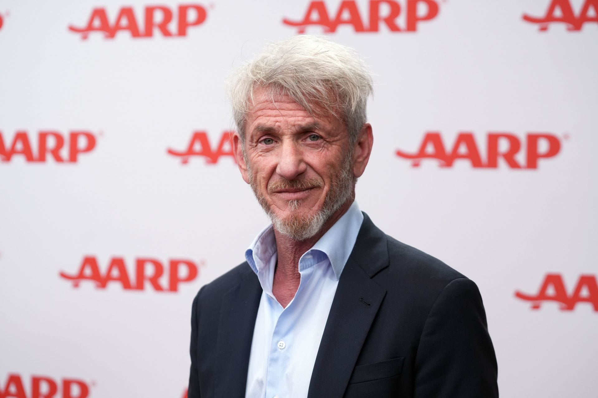 "Liberal slob film": Link Lauren reacts after Sean Penn is set to ...