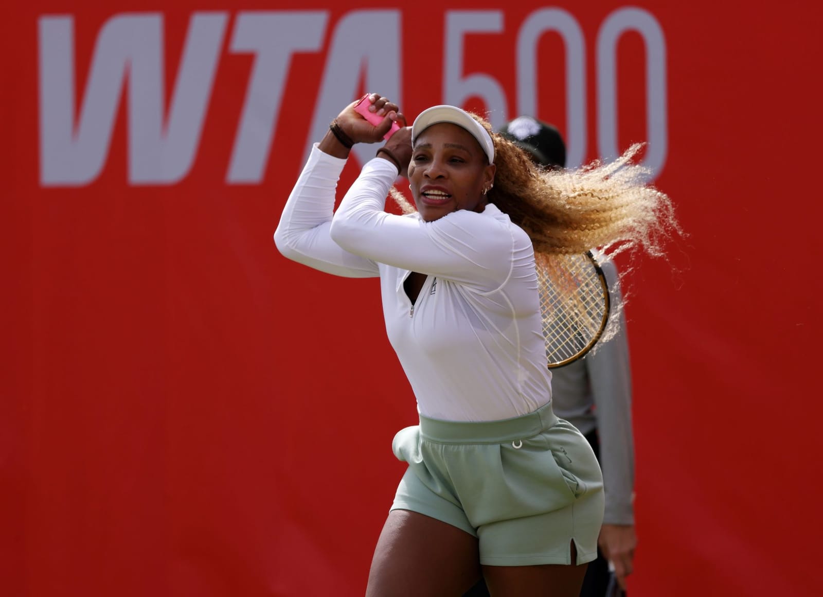 WATCH: Serena Williams ends with her pants on the floor as coach Rennae ...