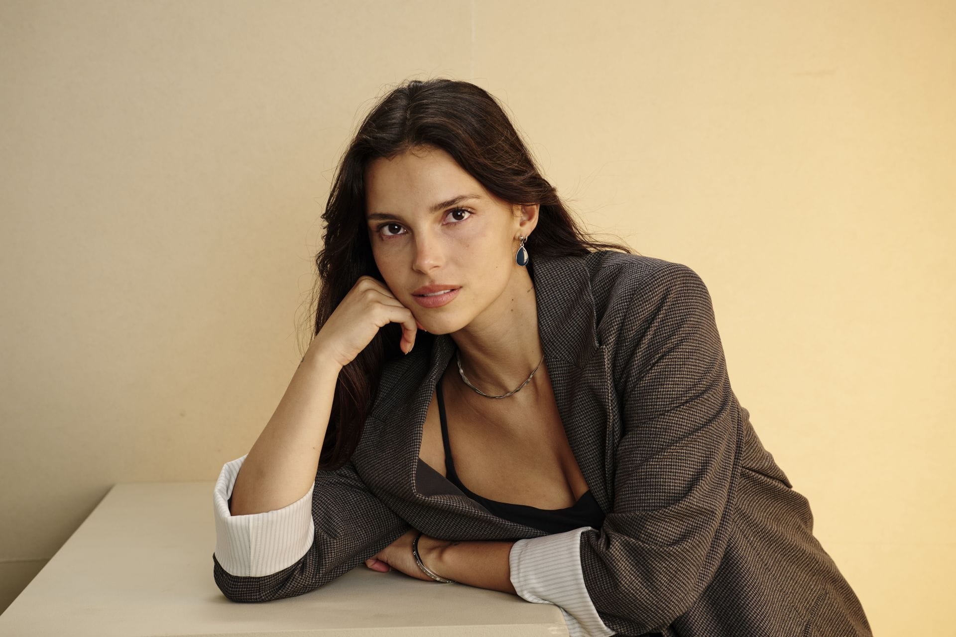 Inde Navarrette Learned From The Set Of Superman And Lois Despite Her Car 5788