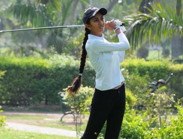 Aditi shares lead at Usha Eastern India Ladies golf
