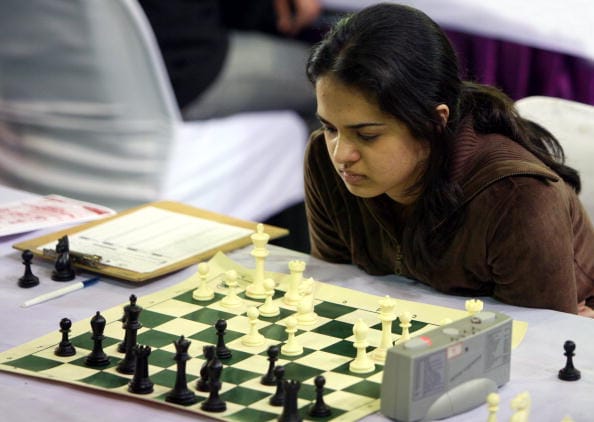 40th National Women's Premier Chess round 4: 14-year-old Ivana Furtado ...