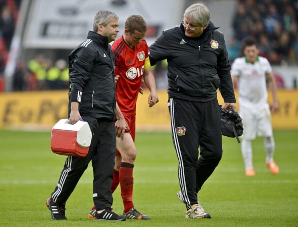 German midfielder Lars Bender out of 2014 FIFA World Cup