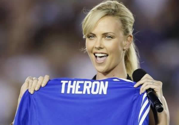 Top 10 famous Chelsea fans