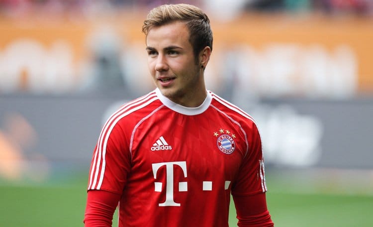 Best midfielders in FIFA 14