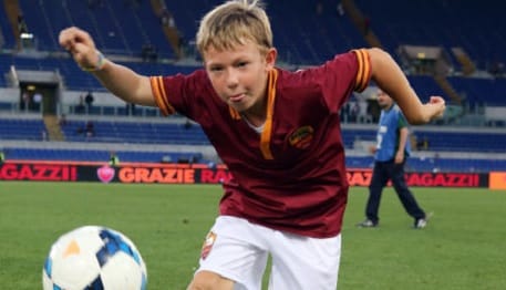 10 star kids of world football legends