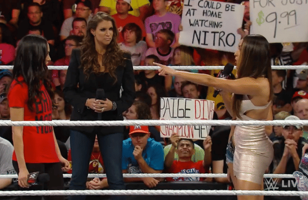 15 most controversial WWE fan signs ever