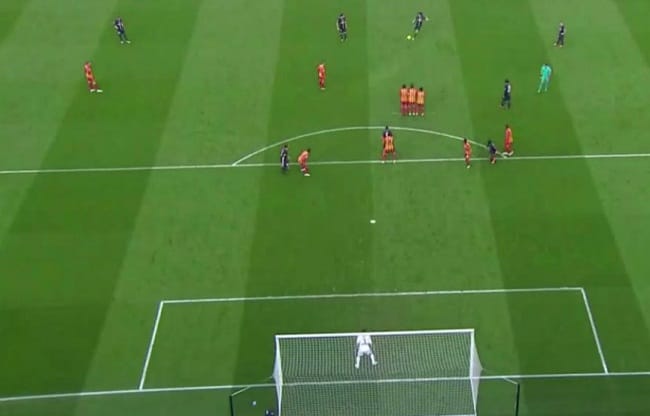 David Luiz, Xabi Alonso or Memphis Depay - Who scored the best free ...