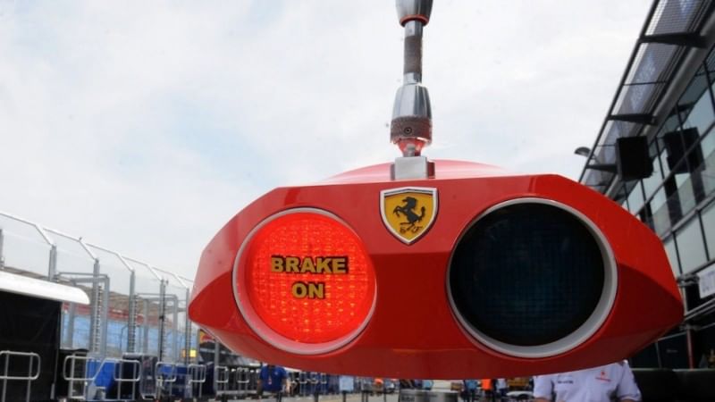 Pit Stop: How does an F1 pit crew work?