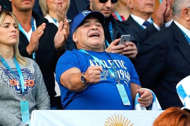 Video: Maradona dancing with Argentine Rugby team