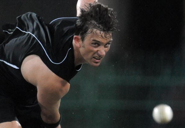 Top 10 fastest bowlers in the history of cricket